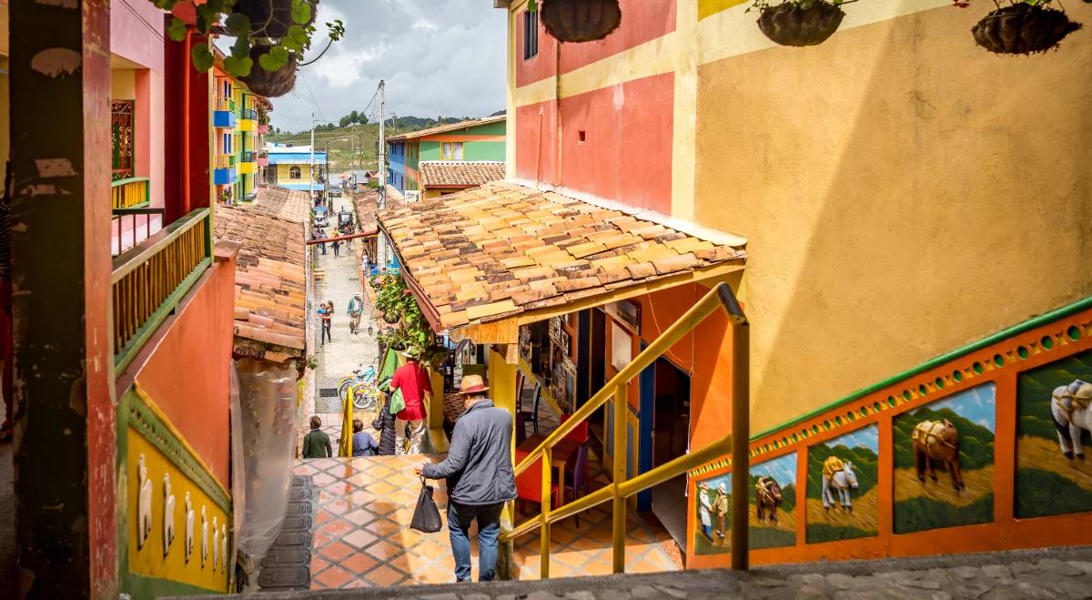 "Wojna i pokój" - reportaż Beaty Szady. Audycja Agnieszki Obszańskiej