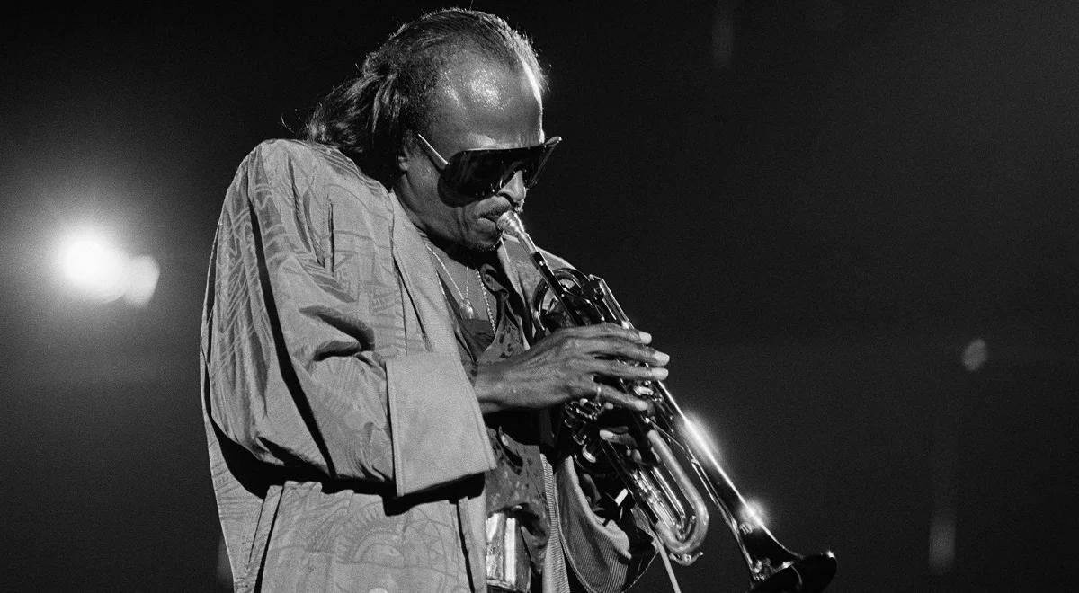 Album "On the Corner" – kamień milowy na muzycznej drodze Milesa Davisa